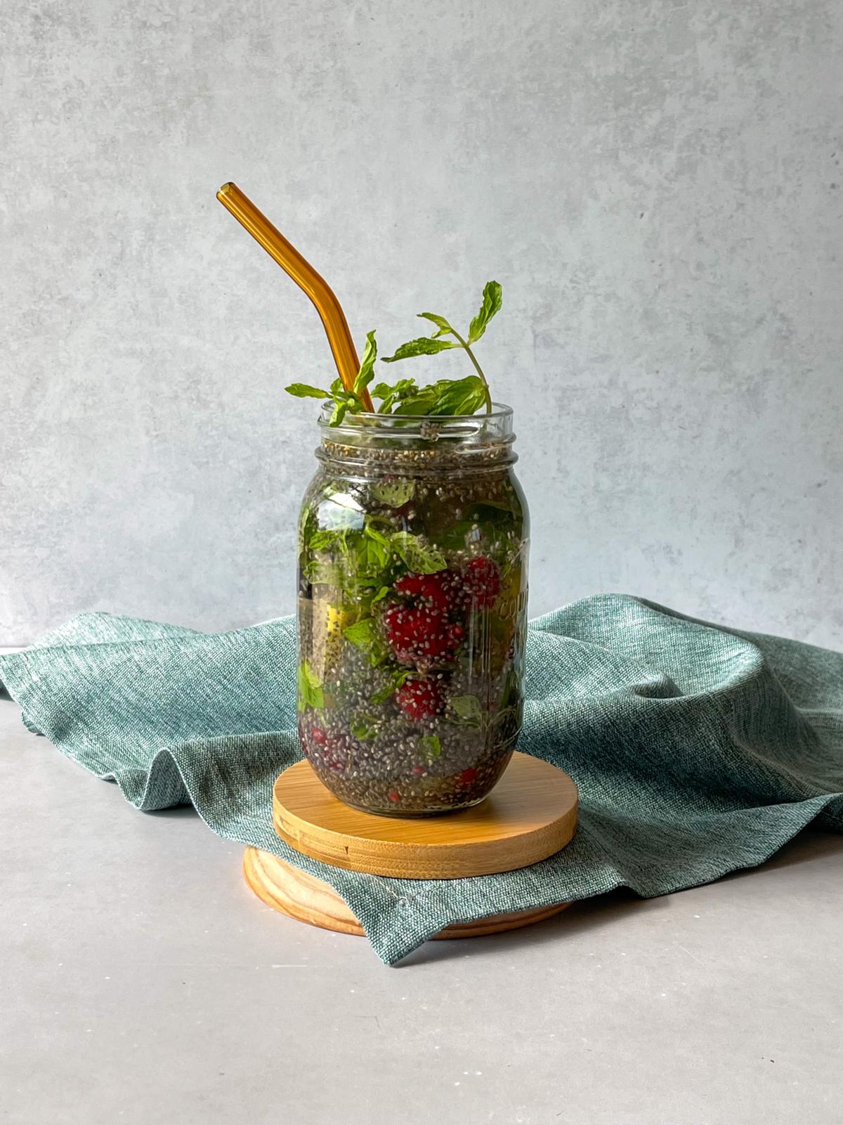 Chia Water - Essy Roz